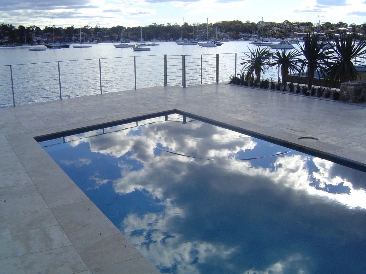 Project Galleries – Pool Surrounds - Pacifico Stone